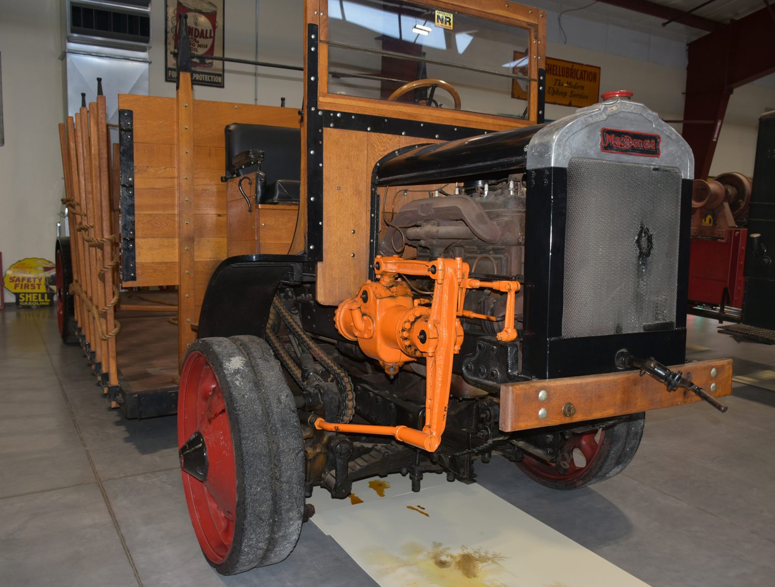 ANTIQUE TRUCKS 1920 - 29 - SIRAACA
