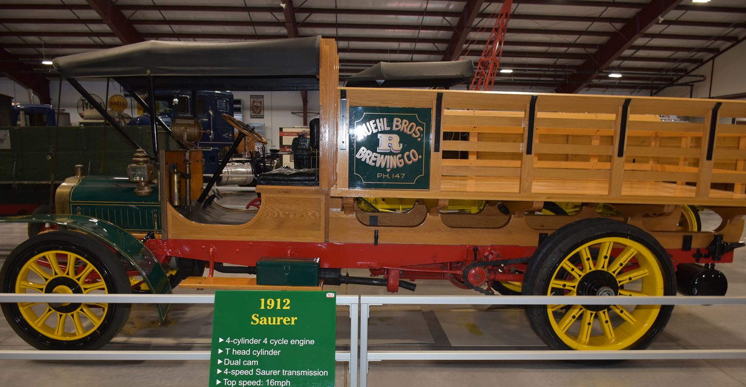 ANTIQUE TRUCKS 1900 19 - SIRAACA